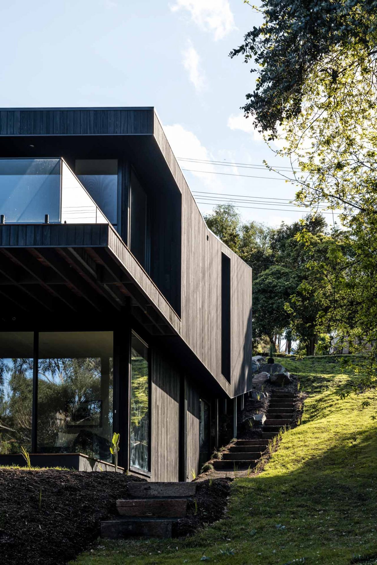 Charred House Lorne – Great Ocean Road Builders